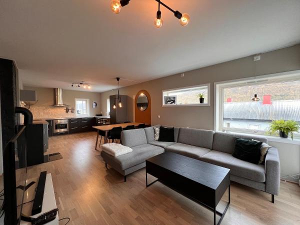 Cozy Apartment Centrally Located In Tromsø - 트롬쇠