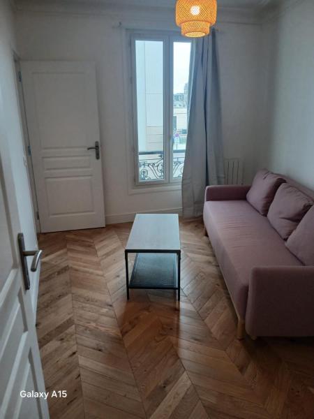 Beautiful One Bedroom Appartement, Heart Of Maisons-laffitte, Twenty Min To Paris - Le Vésinet