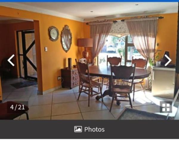 Woodlands Hills Estate Home Stay - Bloemfontein