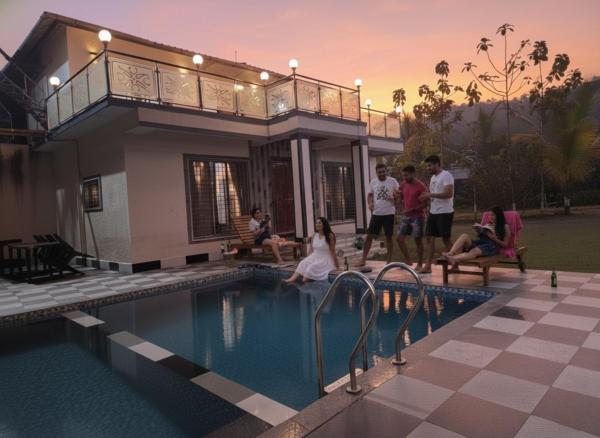 Govardhan Green Farm - Wada