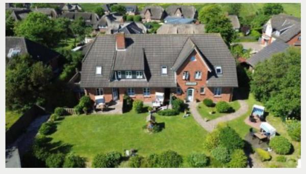 Ferienhaus Seeker Huuwen - Amrum
