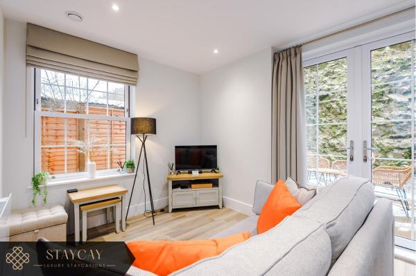 Rock Mill - Superior Apartment With Private Patio - Hope Valley