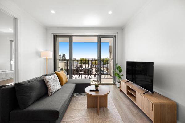 Luxury 2br & Sofa Bed Apartment In The Heart Of Prospect - Adelaide