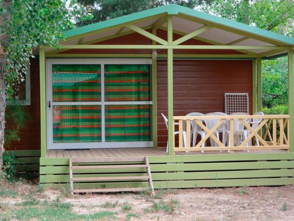 Chalet à Collias Avec Terrasse Pour 6 Personnes - Api-1-52-800 - Gard