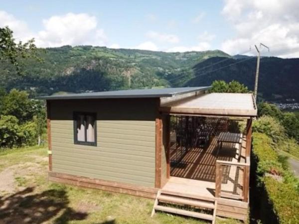 Chalet 30m² 2 Chambres Avec Terrasse - Api-1-52-1234 - Vic-sur-Cère