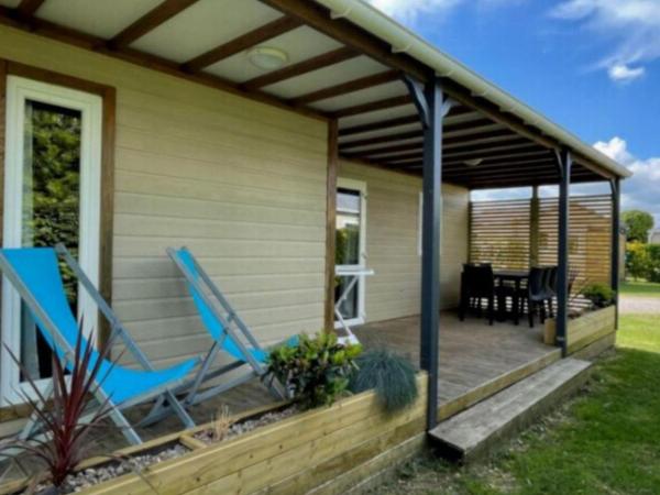 Mobil Home 6 Pers. Avec Terrasse à Sainte-marie-du-mont - Api-1-52-1295 - Manche