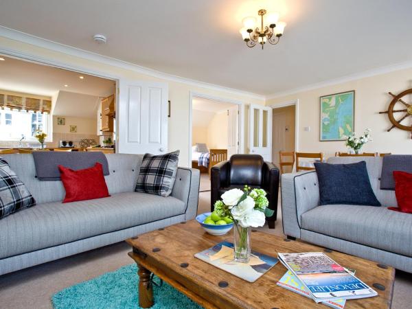 52 Moorings Reach - Paignton