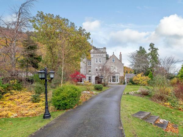 Craigendarroch House - Ballater