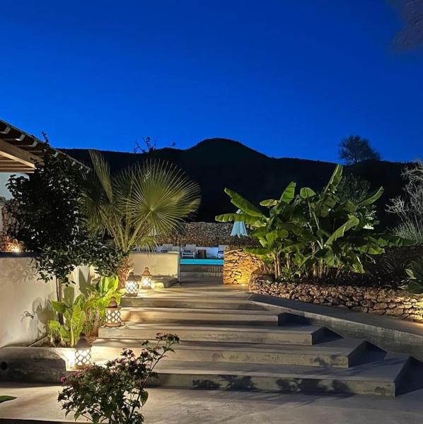 Morna Valley - Santa Eulària des Riu