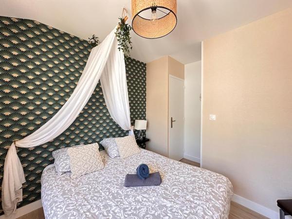 Chic Et Reposant, 2 Chambres Avec Terrasse, Spa & Sauna - Creuse