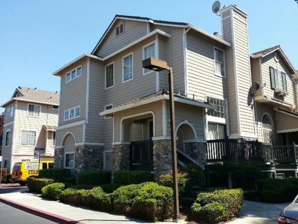 Luxury Executive Townhome In San Jose Ideal For Business, Extended Stays - Santa Clara, CA