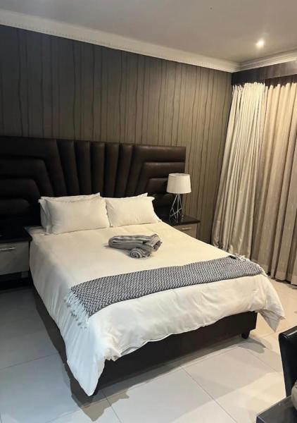 Palms Erasmia - Centurion