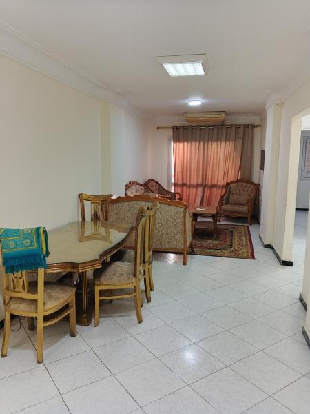 Floor 10 Near Iskandar Ibrahim Tw Lo2lo2a - Alejandría