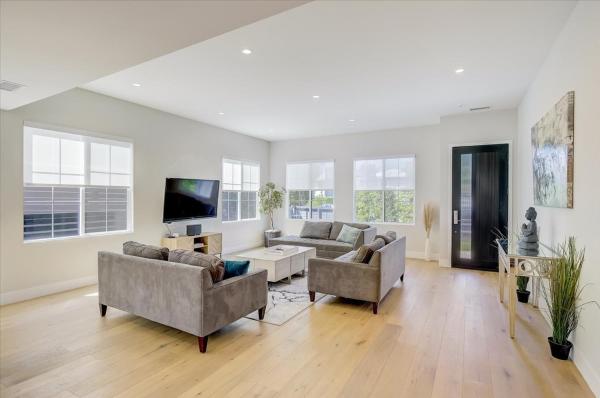 Los Angeles Luxury Private Compound - Hollywood, CA