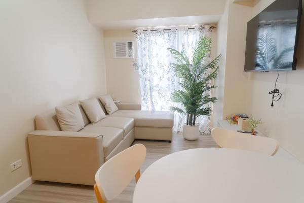 New 2br Condominium Unit In Cebu City Fits 6 Guests - Cebu City