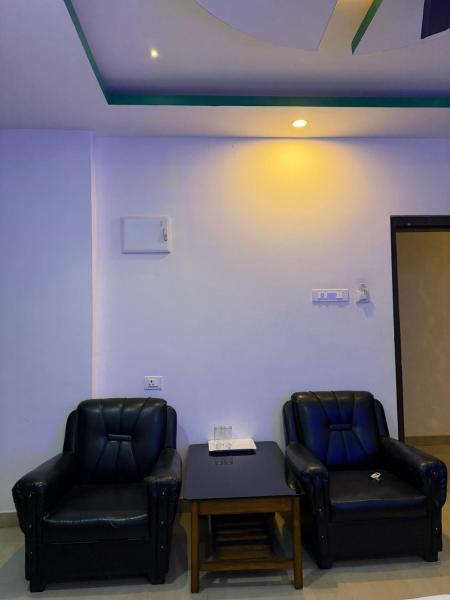 Hotel Glitter - Guwahati