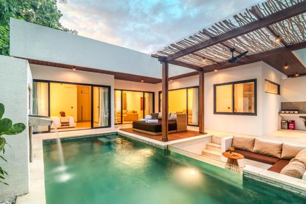 New Zuma - Luxury Villa - 5 Stars Services - Jimbaran