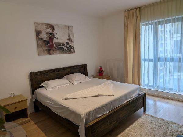 Waterfall Studio - Bucarest