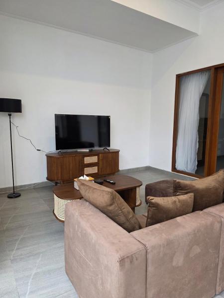 Le Calme Villa Brand New 2 Br Private Villa Near Seminyak - Seminyak