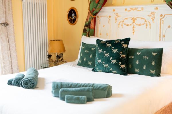 Chez Vivienne - Ilkley