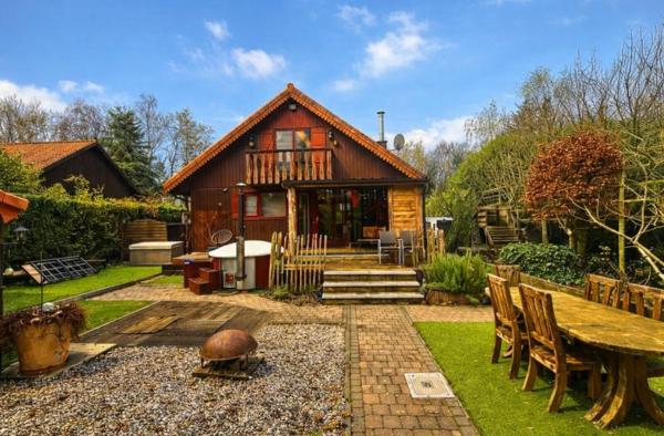 Le Petit Chalet Avec Hottub. - Belgium
