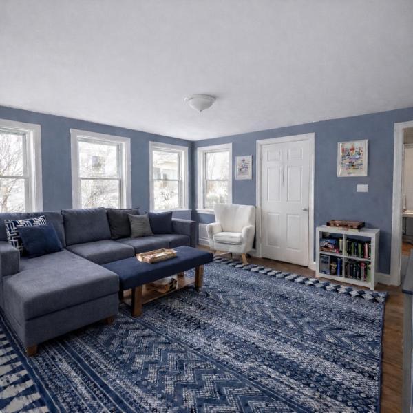 Seaside Stay In Historic Warren - Rhode Island