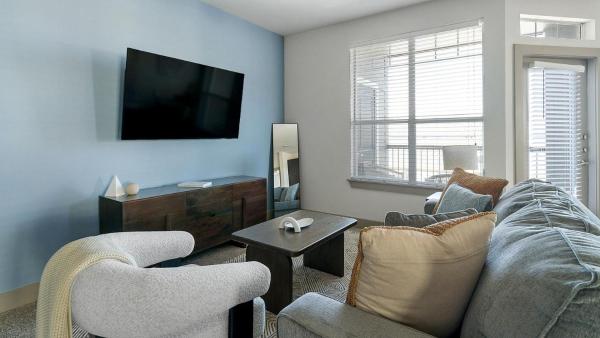 Landing Apartments - The Grayson - Houston, TX