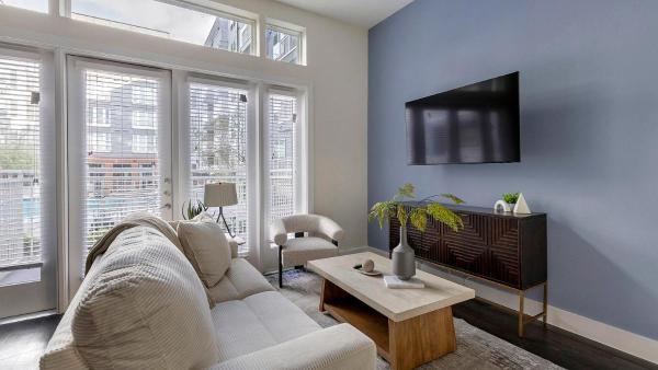 Landing Modern Studio In Bricktown - Riverside Drive – Fort Worth