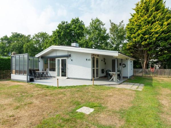 Holiday Home In Sint Maartenszee - Callantsoog