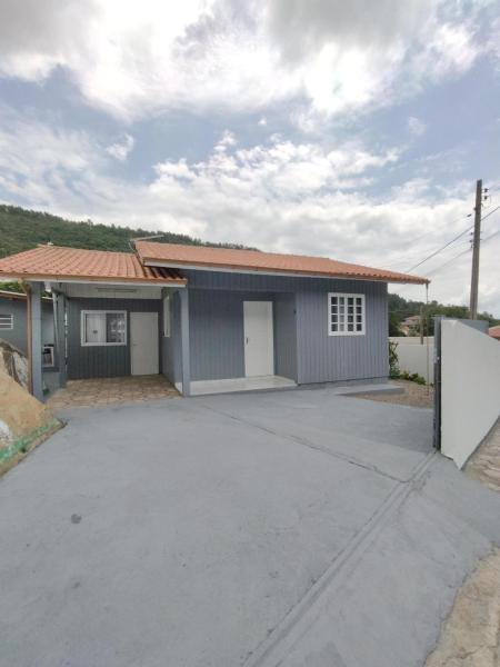 Calheiros Beach House - Governador Celso Ramos