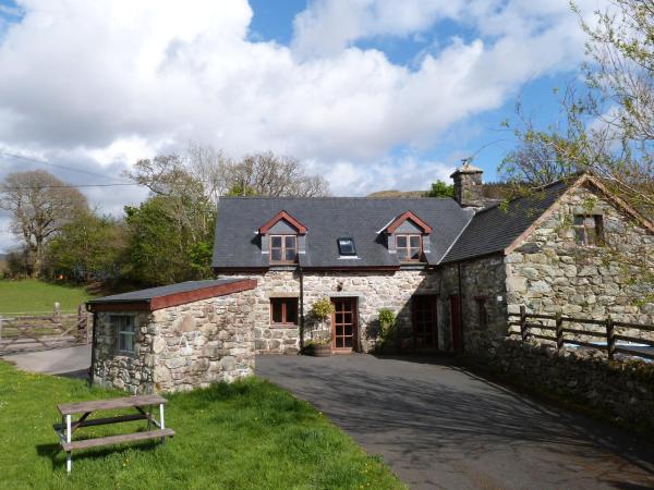 Cae Merllen - North Wales