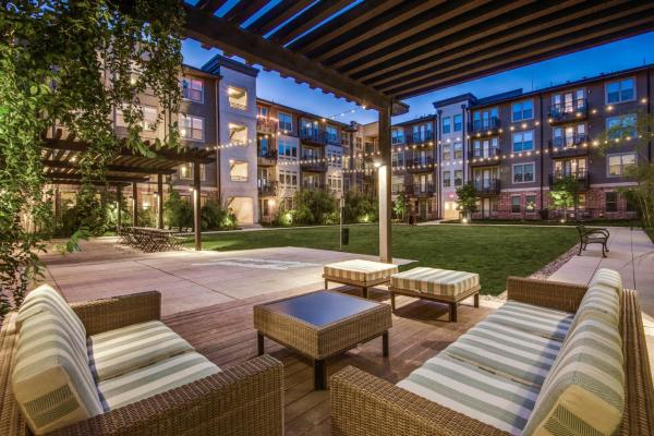 The City Nest - Near Dallas & Dfw Airport - Irving, TX