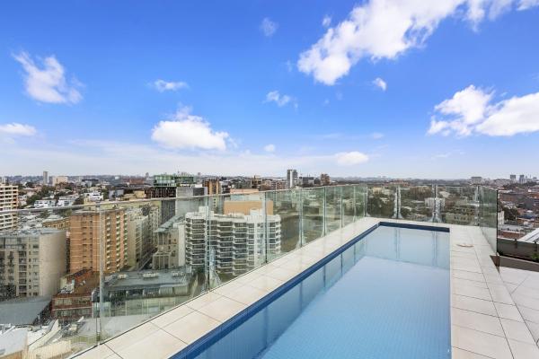 Modern Cbd Aparment Workspace Fast Wifi And Pool - Surry Hills