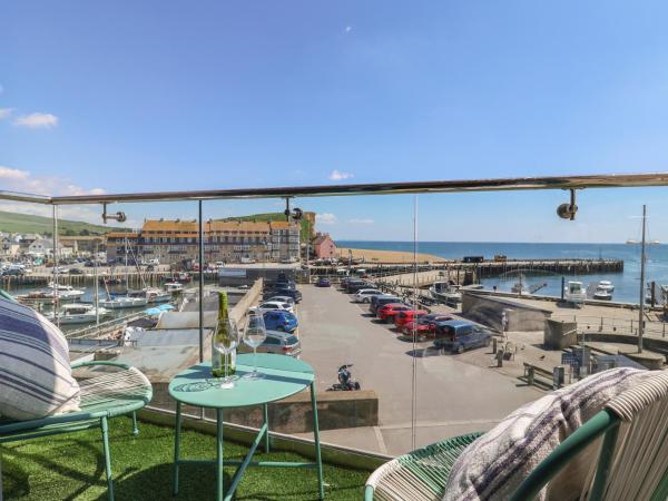 36 Quay West Apartments - Burton Bradstock