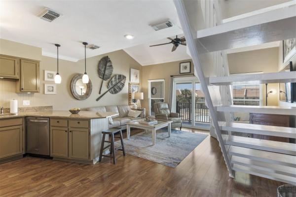 8 G Two Bedroom Condo - Miramar Beach, FL