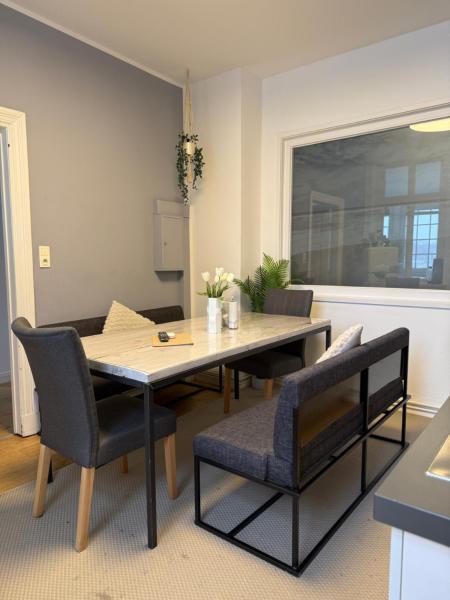 Erholsame City-erdgeschosswohnung Mit Veranda, Grill Und Parkplatz D46eg - Oldenburg