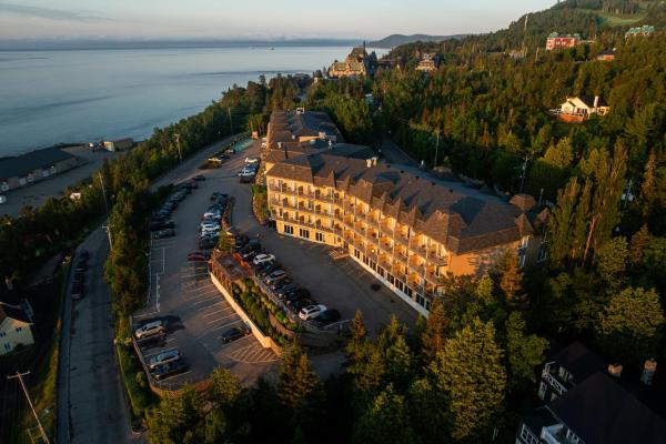 Hôtel Et Pavillons Le Petit Manoir Du Casino - Charlevoix
