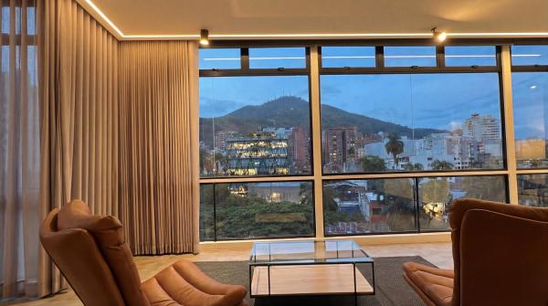 Ikonika Suite Premium 6th Floor - Vista Panorámica Al Rio - Boulevard Del Rio - Versalles, Colombia
