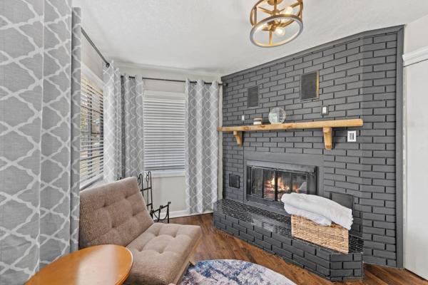 Cozy Ranch - Liberty, MO