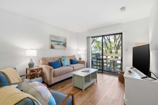 Newly Remodeled Fiddlers Cove Retreat - 2br 2ba - South Carolina