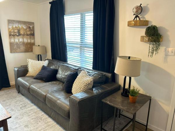 Urban Nest In Paris - Texas