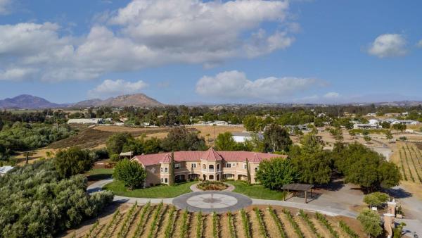Wilson Creek Manor By Avantstay - Temecula, CA