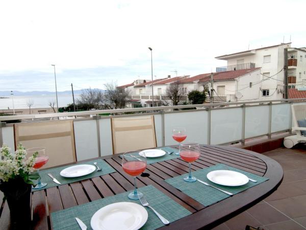 Apartamento Con Balcón, Aire Acondicionado, Wi-fi, Cerca De La Playa - Hisp-7-36 - La Escala