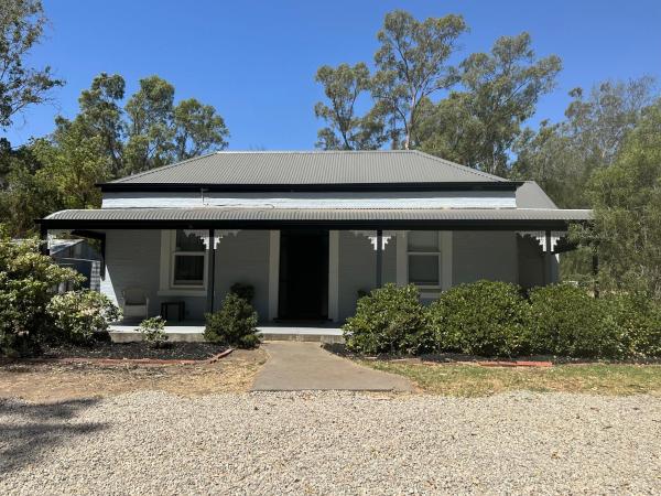 Clare Cottage On Wendouree - Clare Valley