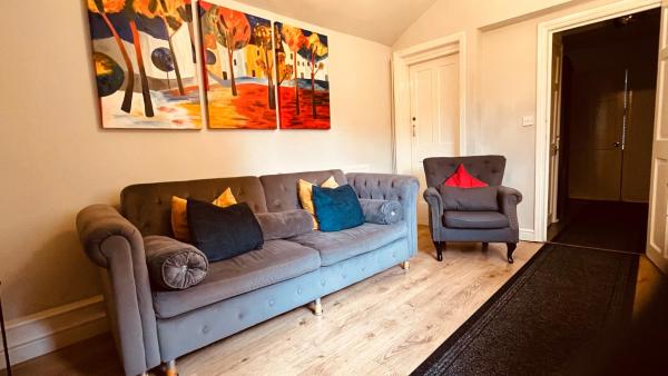 Stunning Stylish & Spacious Ground Floor Apartment, Kidderminster - Bewdley