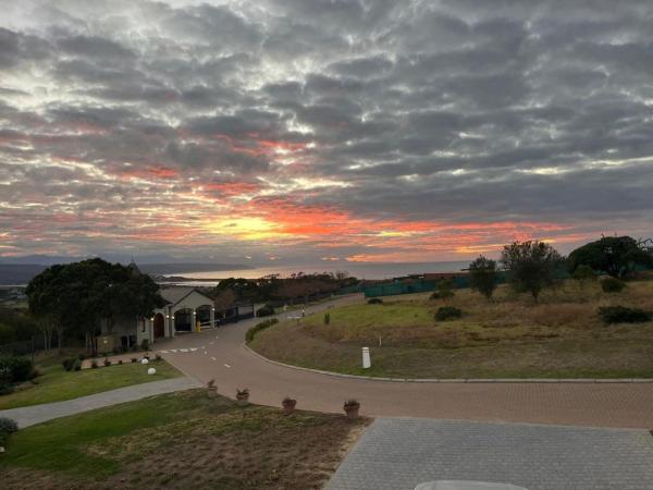 Blissful Barons View - Plettenberg Bay