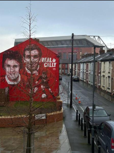 Anfield 4 Min Walk Sleeps 7 4br 5bed 3bathrooms - Lime Street Station - Liverpool