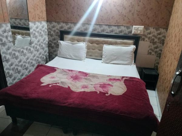 Hotel The Grand 45 - Sahibzada Ajit Singh Nagar