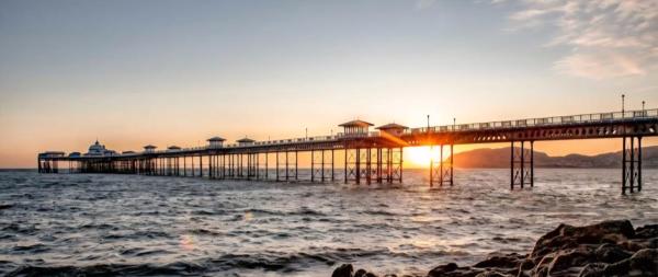 Beautiful Llandudno Centre 2 Bed Apartment - Conwy