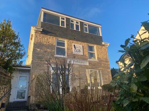 Coast Accommodation - St Ives